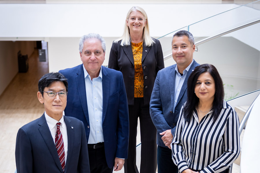 About Us | Canon Canada